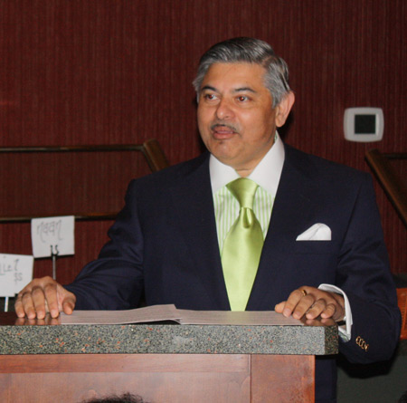 Anamika Veeramani wins National Spelling Bee Contest